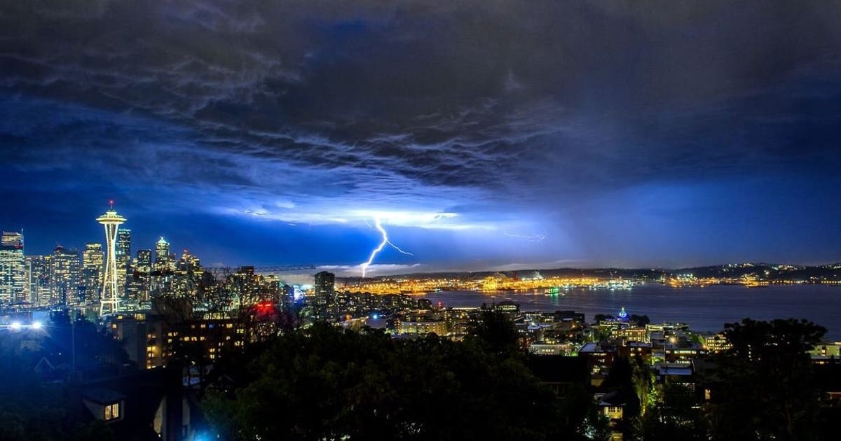 About 2,500 lightning strikes! Thunderstorms down trees, knock out ...