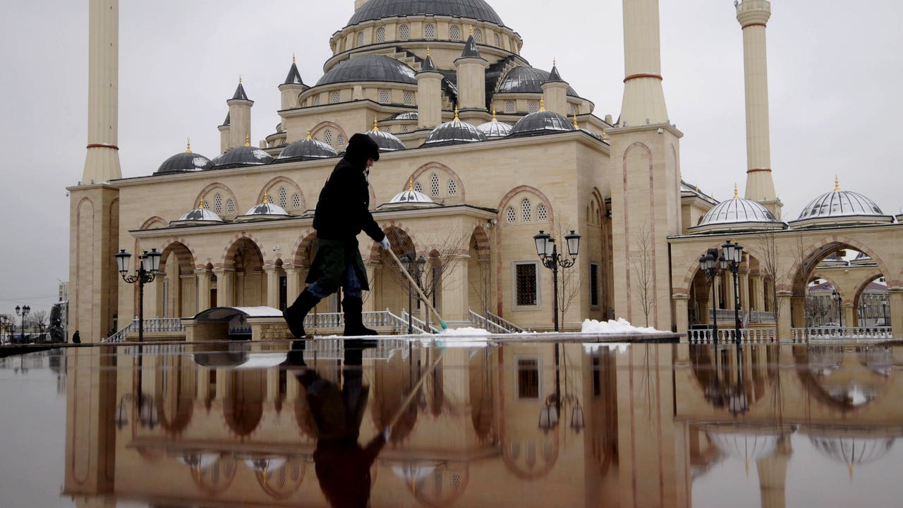 Report: Chechnya police arrest 100 gay people and kill three | FOX 13 ...