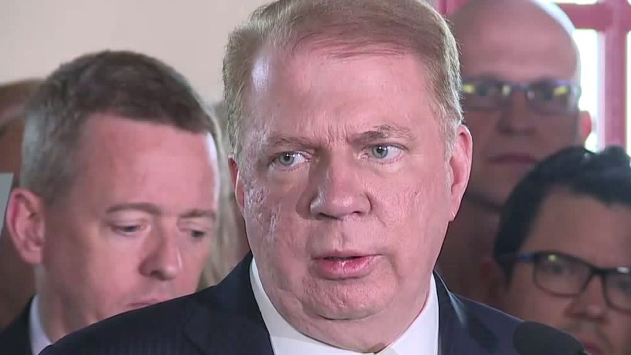 Seattle Mayor Ed Murray Officially Drops Re Election Bid After Sex