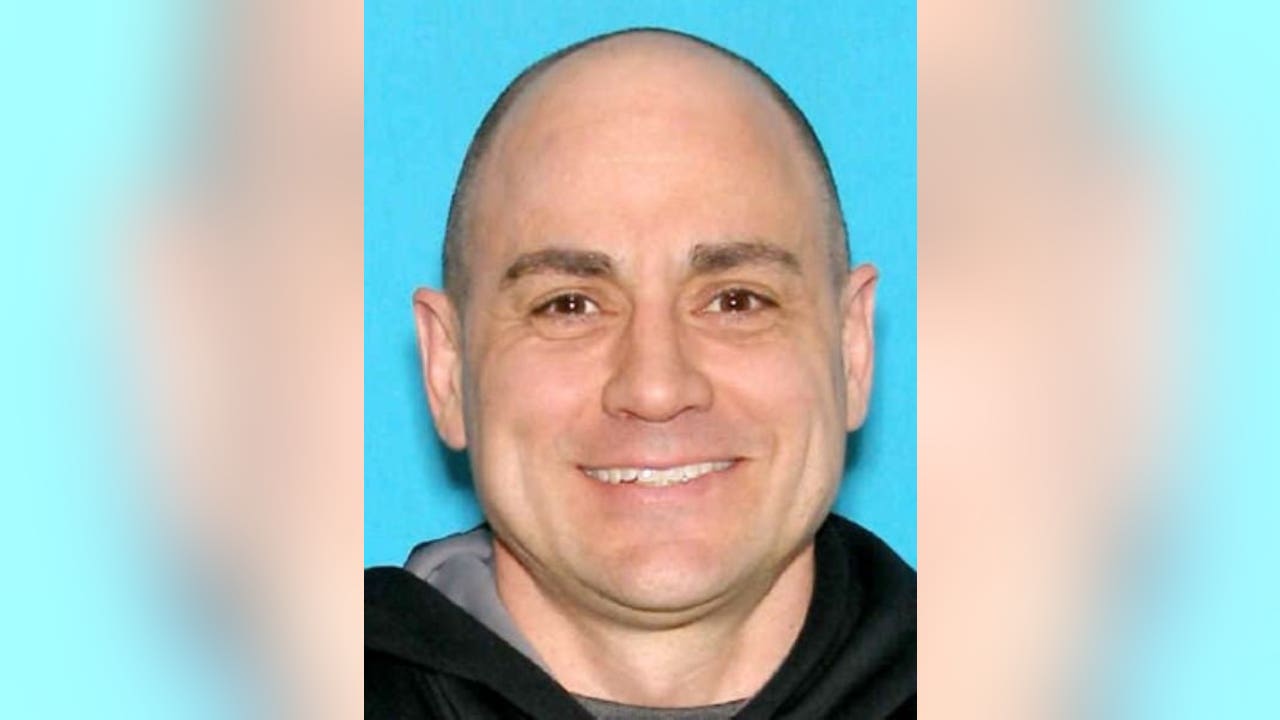 Cops Attack On Renton Barista Not Random National Manhunt Underway