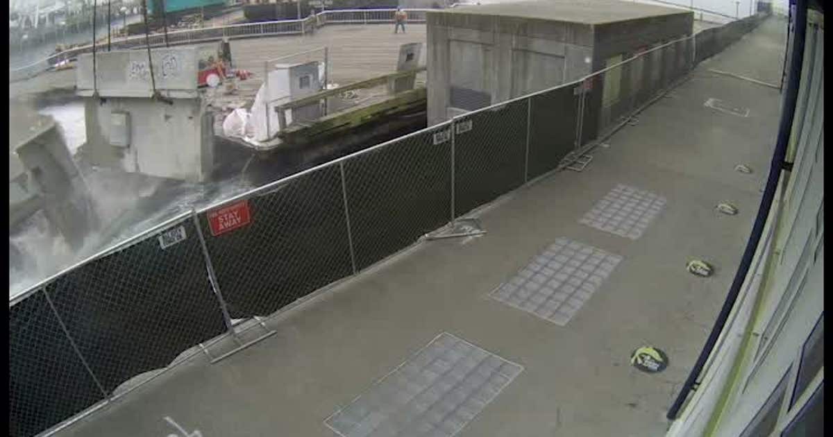 Video shows partial collapse of Pier 58 on Seattle's Waterfront | FOX ...