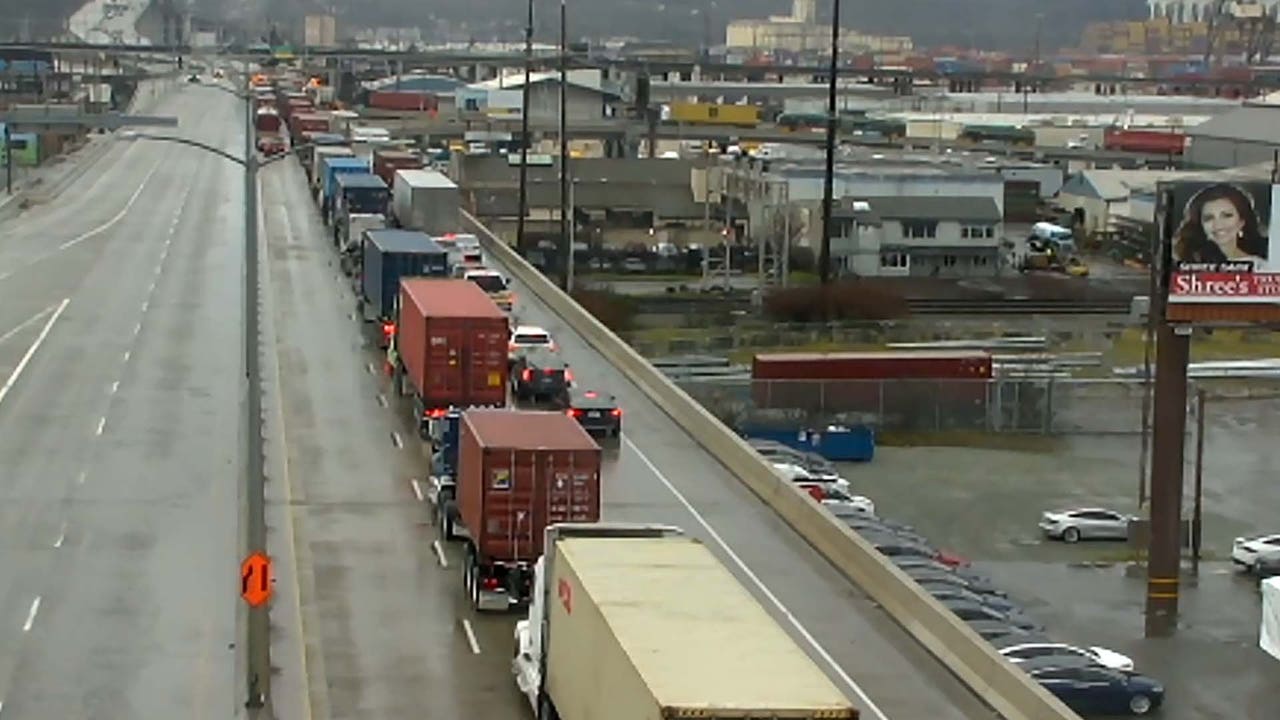 Traffic backups cleared along Spokane St. Bridge following car crash ...