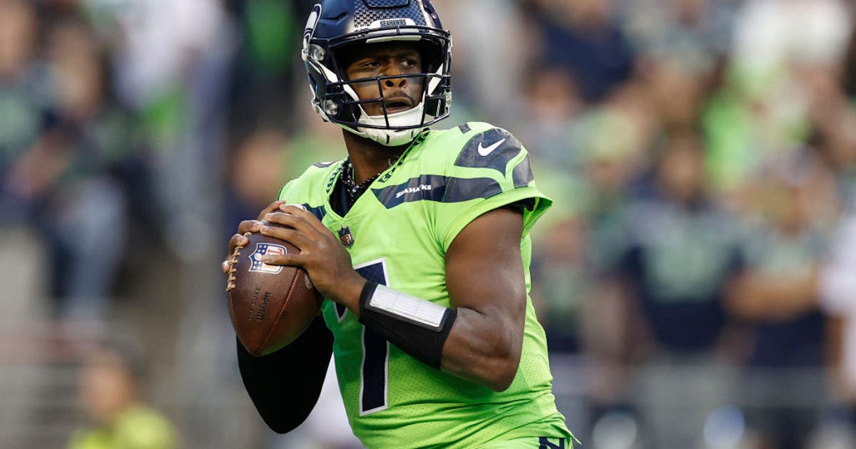 Geno Smith files for trademark of viral 'I ain't write back' quote ...