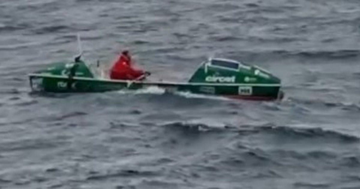Irish man makes history rowing from New York to Ireland | FOX 13 Seattle