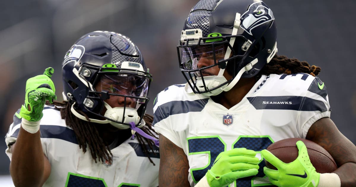 Seahawks add Tony Jones Jr. from practice squad, elevate Cade Johnson ...