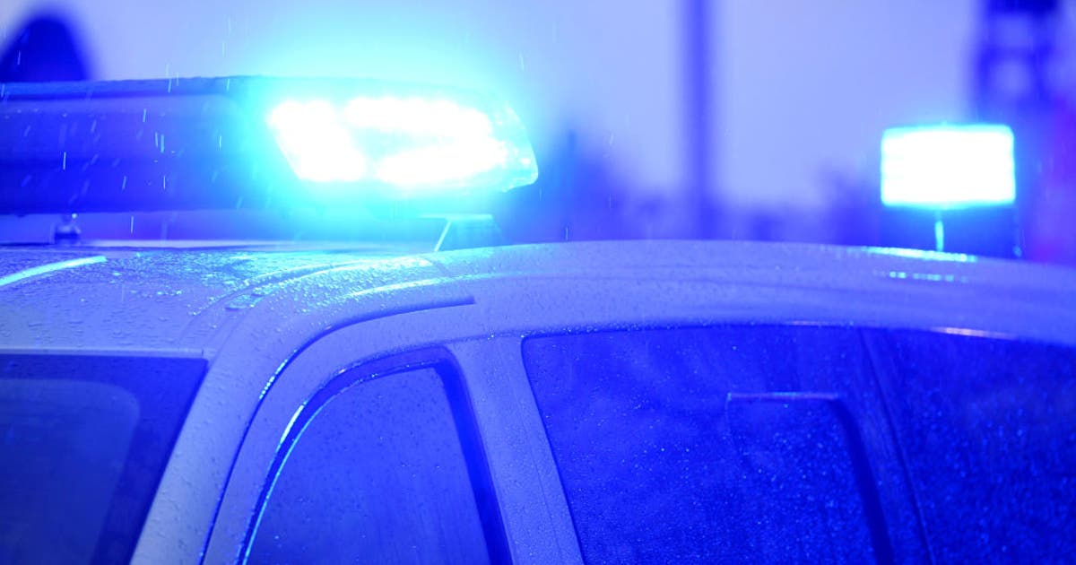 Oregon shooting suspect surrounded in his house, police say | FOX 13 ...