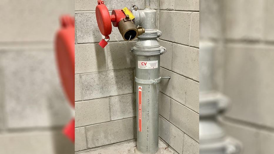 Tacoma Police arrest woman for vandalizing apartment fire standpipe ...