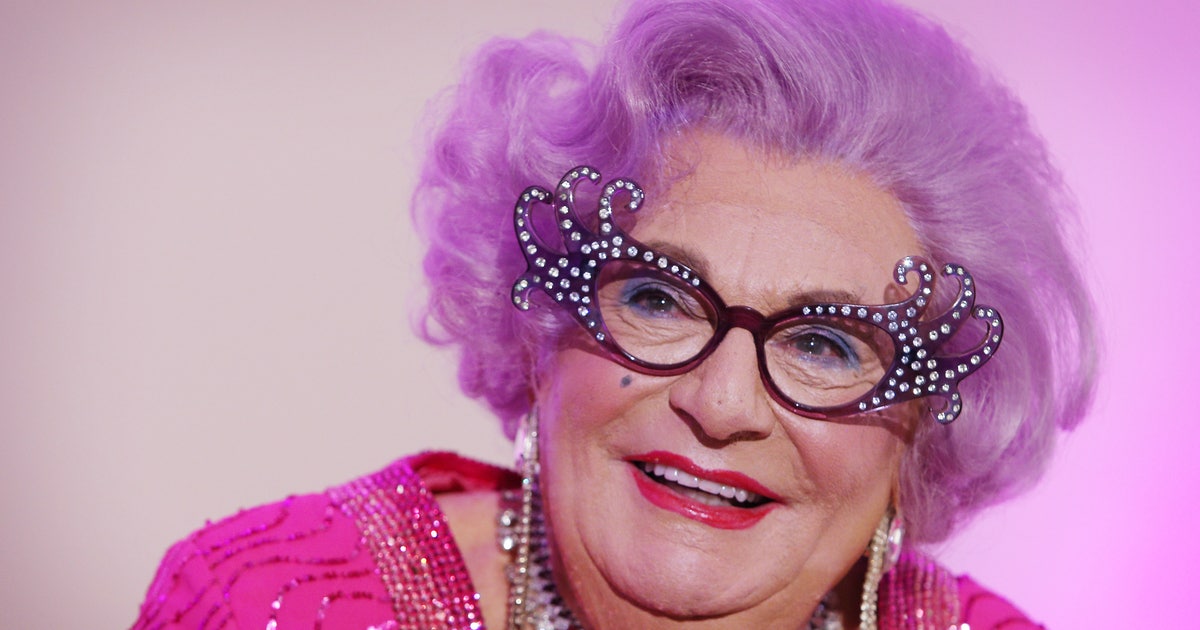 Dame Edna Everage creator Barry Humphries dies at 89 | FOX 13 Seattle