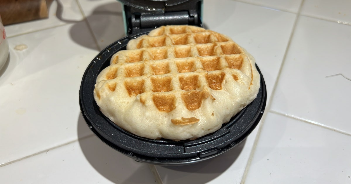 Recall of 456K waffle makers issued after more than 30 burn injuries ...