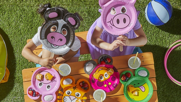 Hefty relaunches nostalgic Zoo Pals plates after 'countless' requests ...
