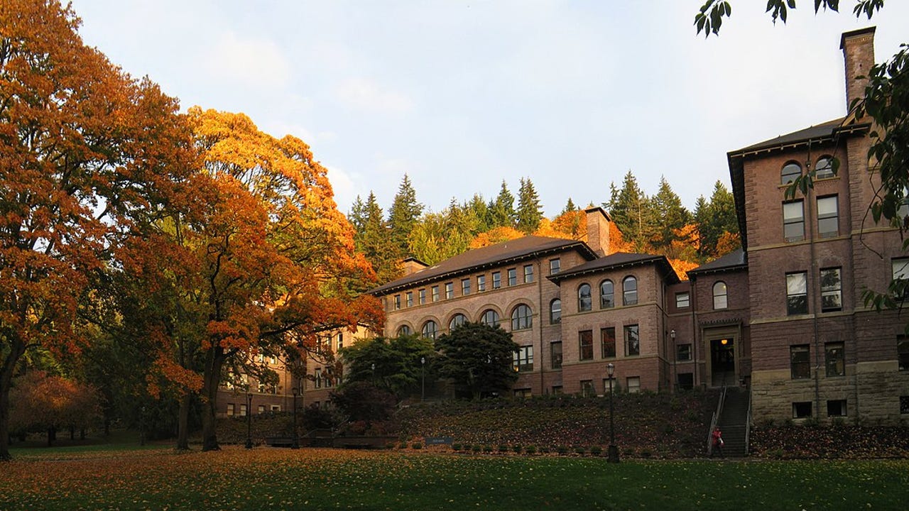 New study ranks Washington's top 10 'best value' universities | FOX 13 Seattle