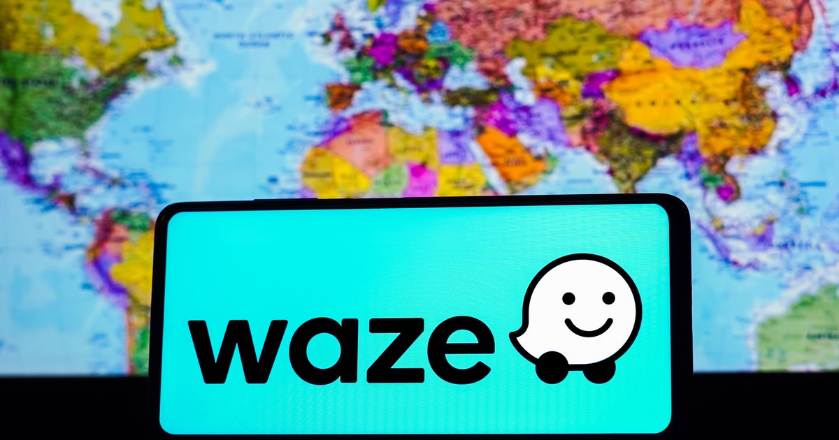 New Waze feature will warn you about crash-prone roads | FOX 13 Seattle