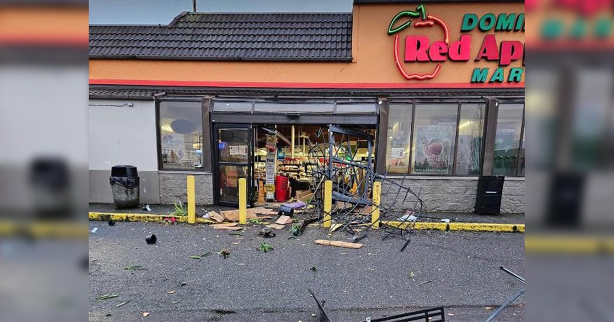 Criminals in U-Haul rip ATM from grocery store entrance | FOX 13 Seattle