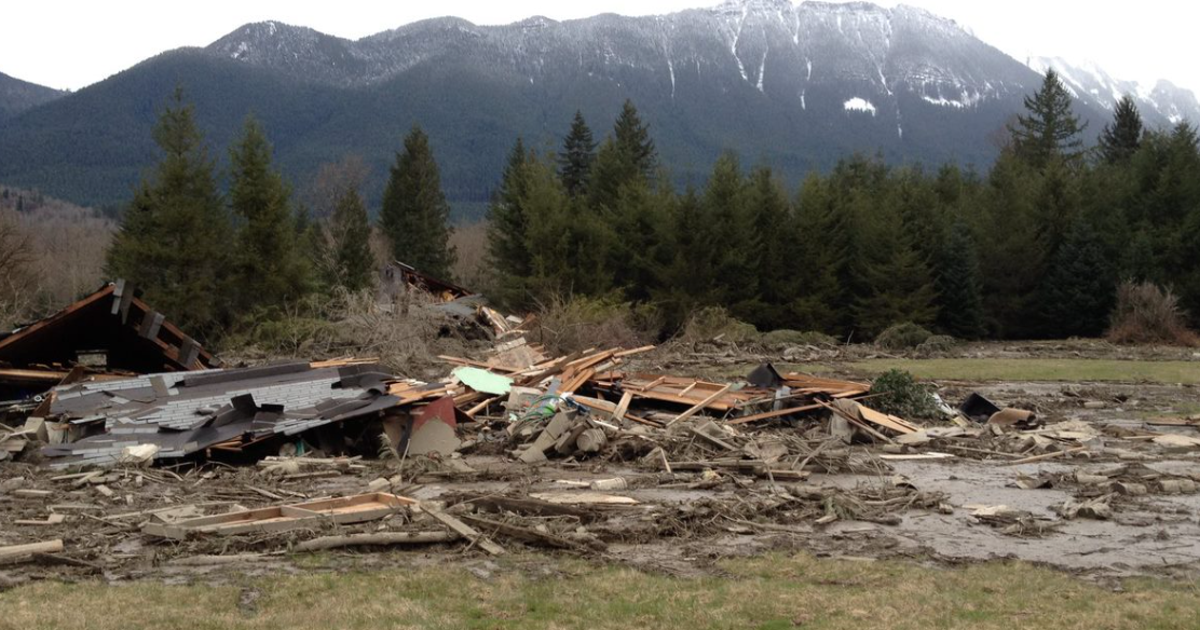 PHOTOS: Never-before-seen images reveal scope of Oso landslide ...