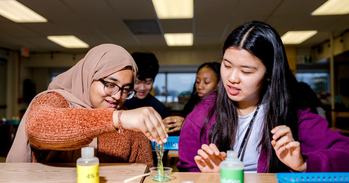 WA's Tesla STEM High School tops US News best rankings | FOX 13 Seattle
