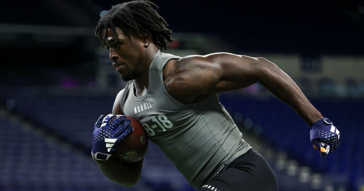 Seahawks sign fourth-round linebacker Tyrice Knight | FOX 13 Seattle
