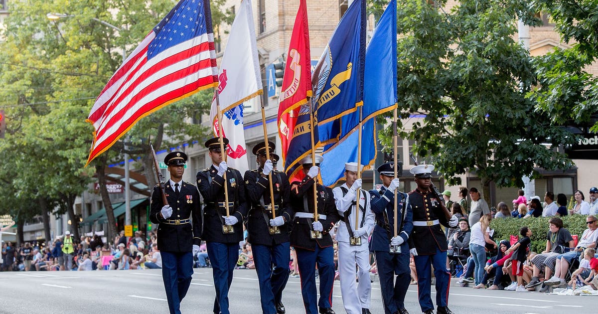 Seafair Torchlight Parade tickets available now | FOX 13 Seattle