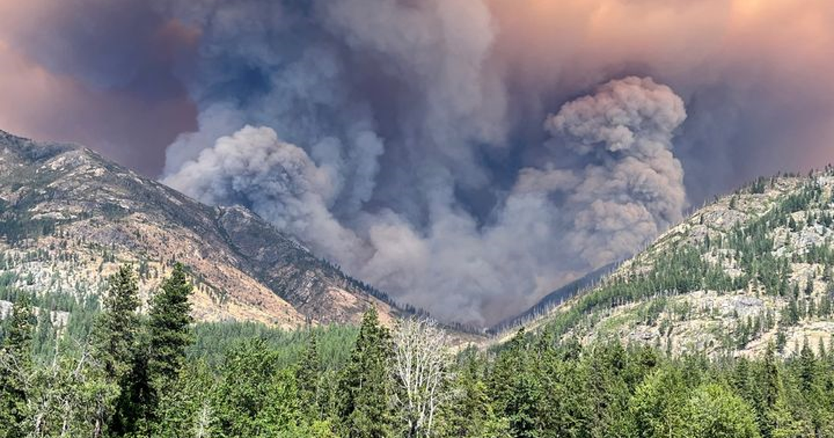 Pioneer Fire hits Stehekin as dangerous conditions worsen | FOX 13 Seattle