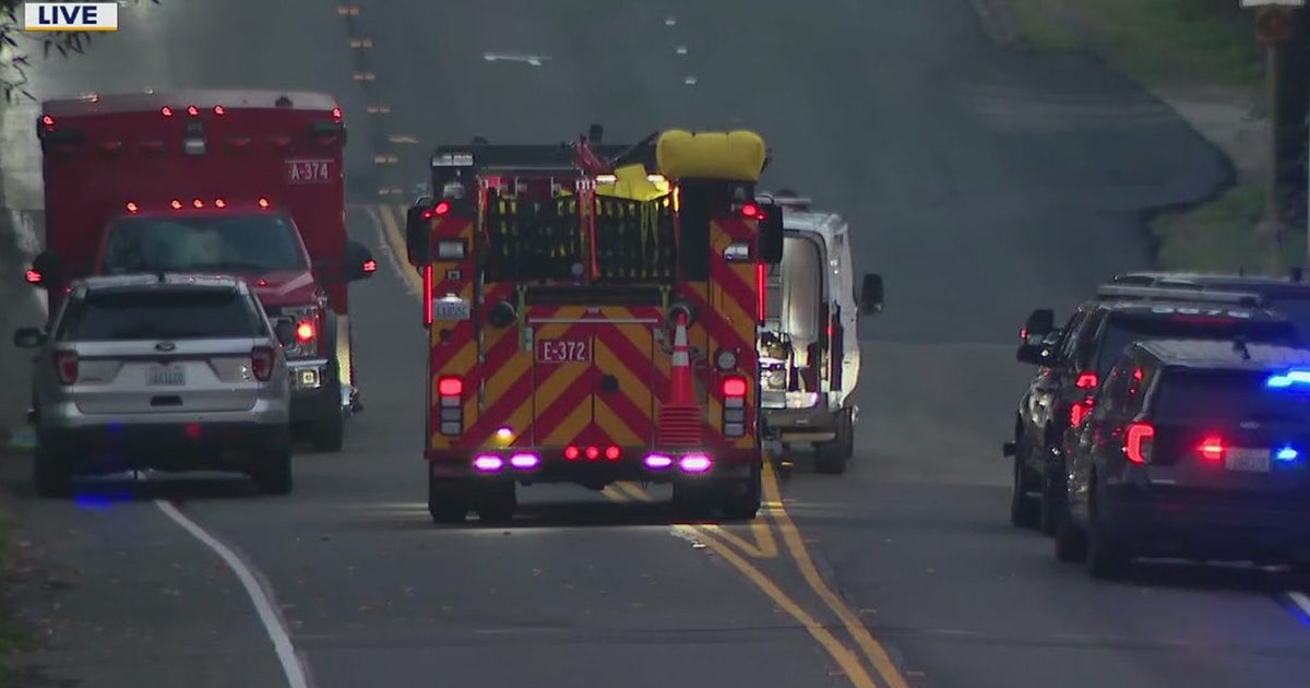 Police investigating deadly crash in Kent, WA | FOX 13 Seattle
