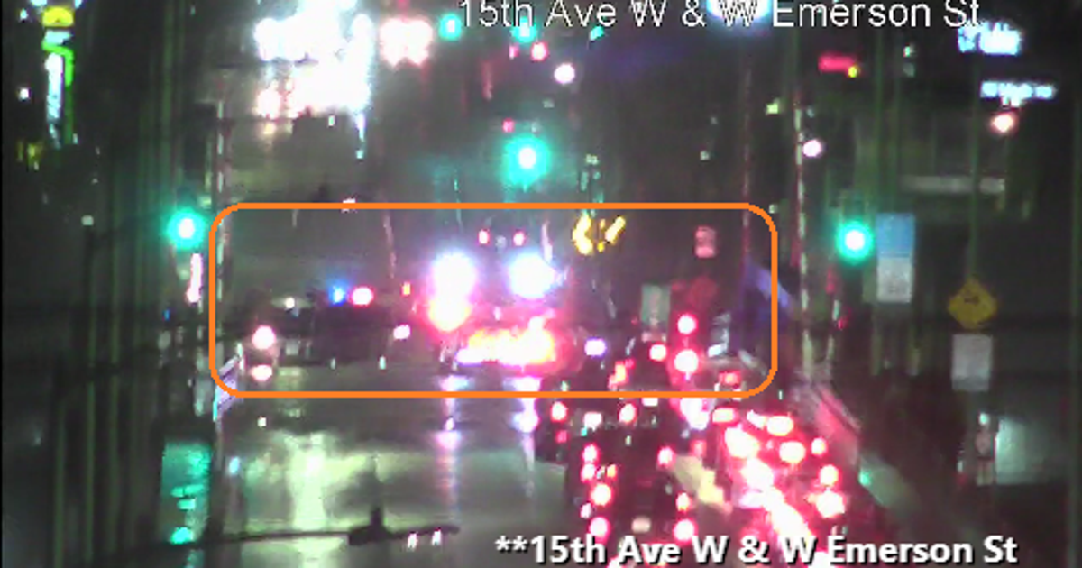 Seattle Police investigate Ballard Bridge crash | FOX 13 Seattle