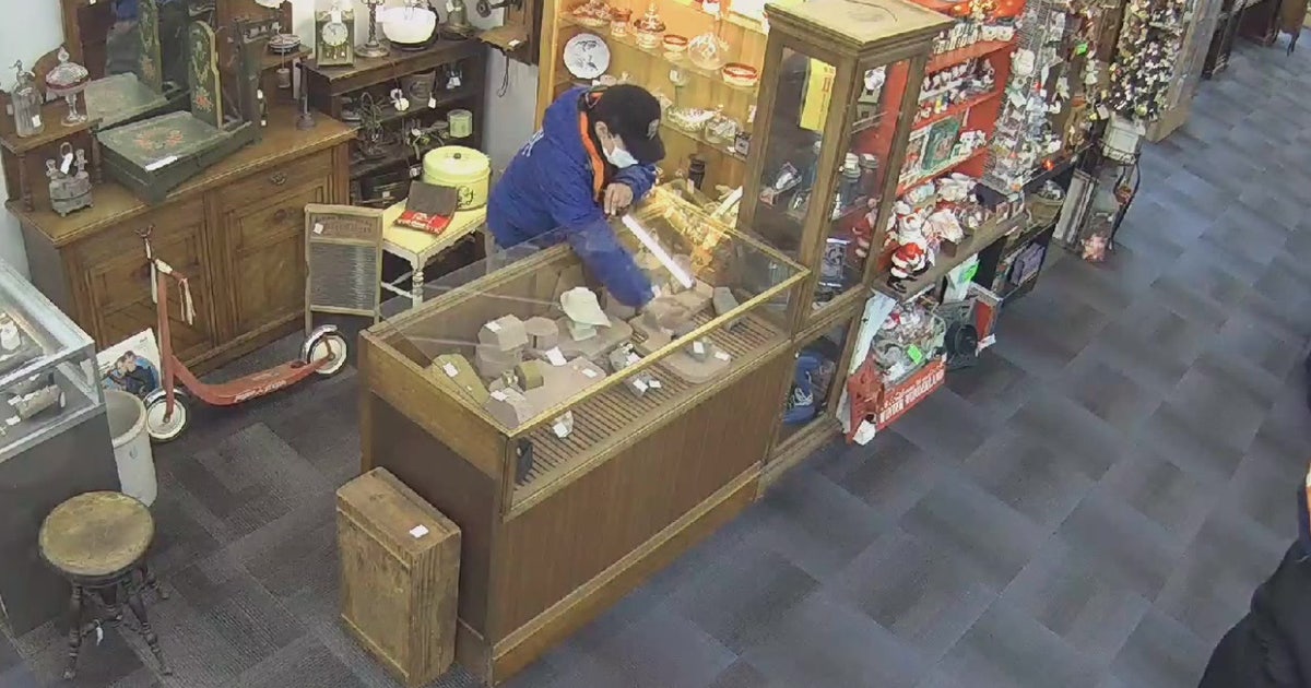Pair accused of using child in Auburn jewelry heist | FOX 13 Seattle