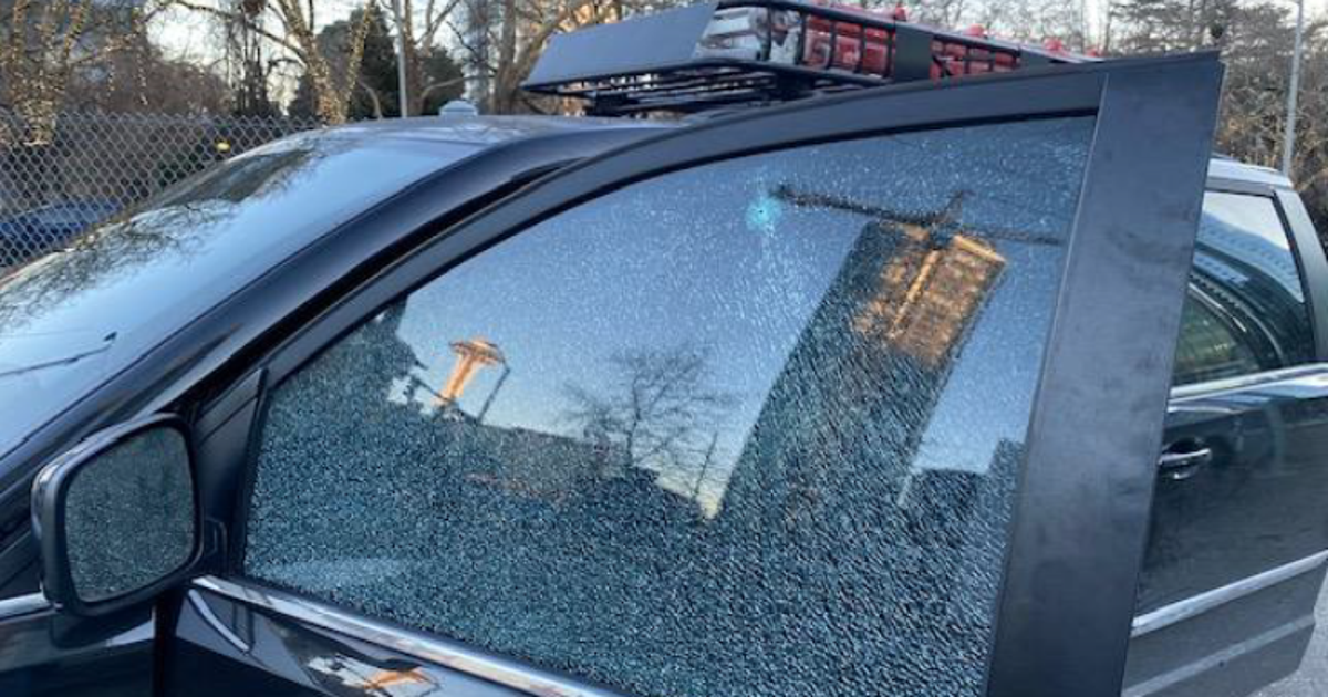 WSP seeks witnesses after car shot at on I-5 in Seattle | FOX 13 Seattle