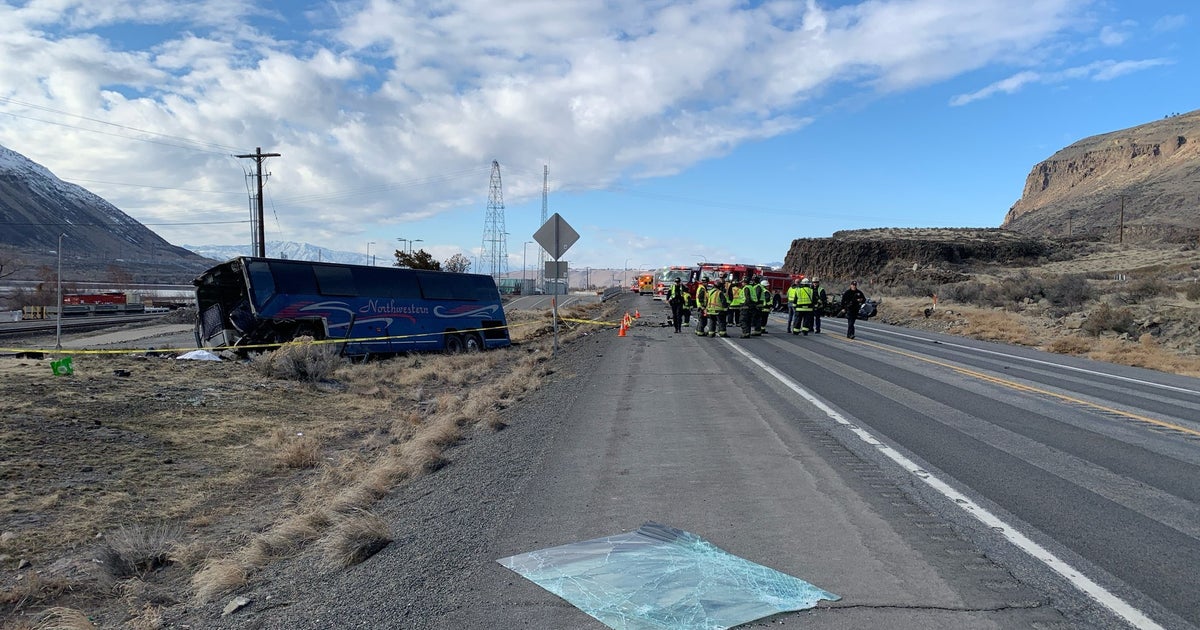 4 killed, 7 hurt in bus crash near Wenatchee, WA | FOX 13 Seattle