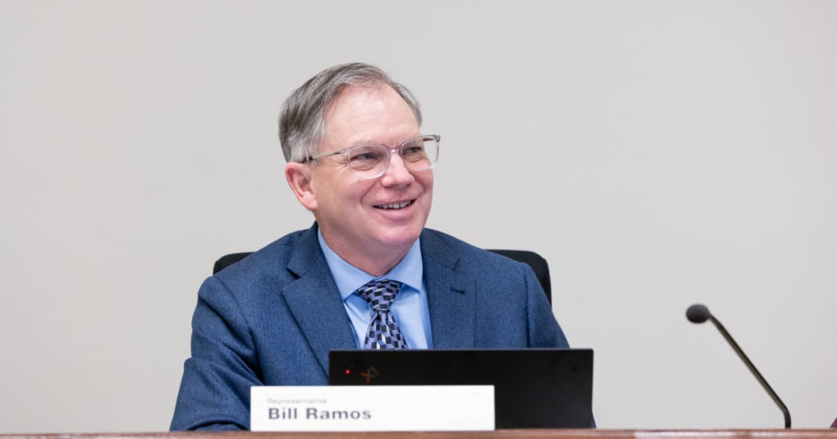 WA State Senator Bill Ramos dies suddenly at 69 | FOX 13 Seattle