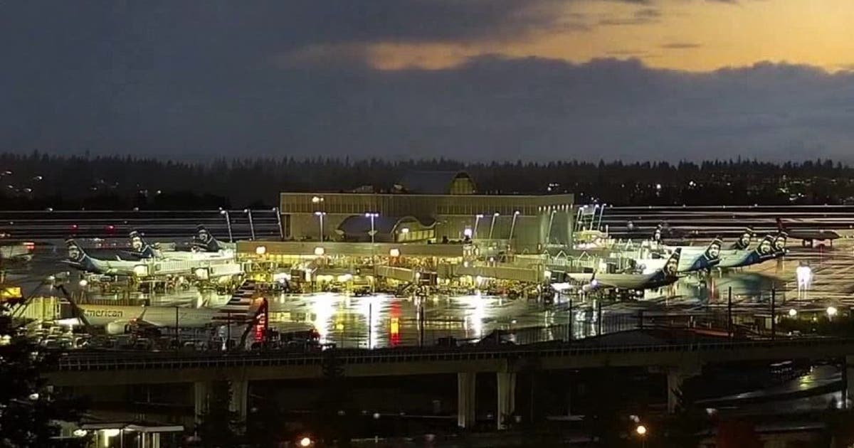 Filipino man detained at Sea-Tac Airport for days | FOX 13 Seattle