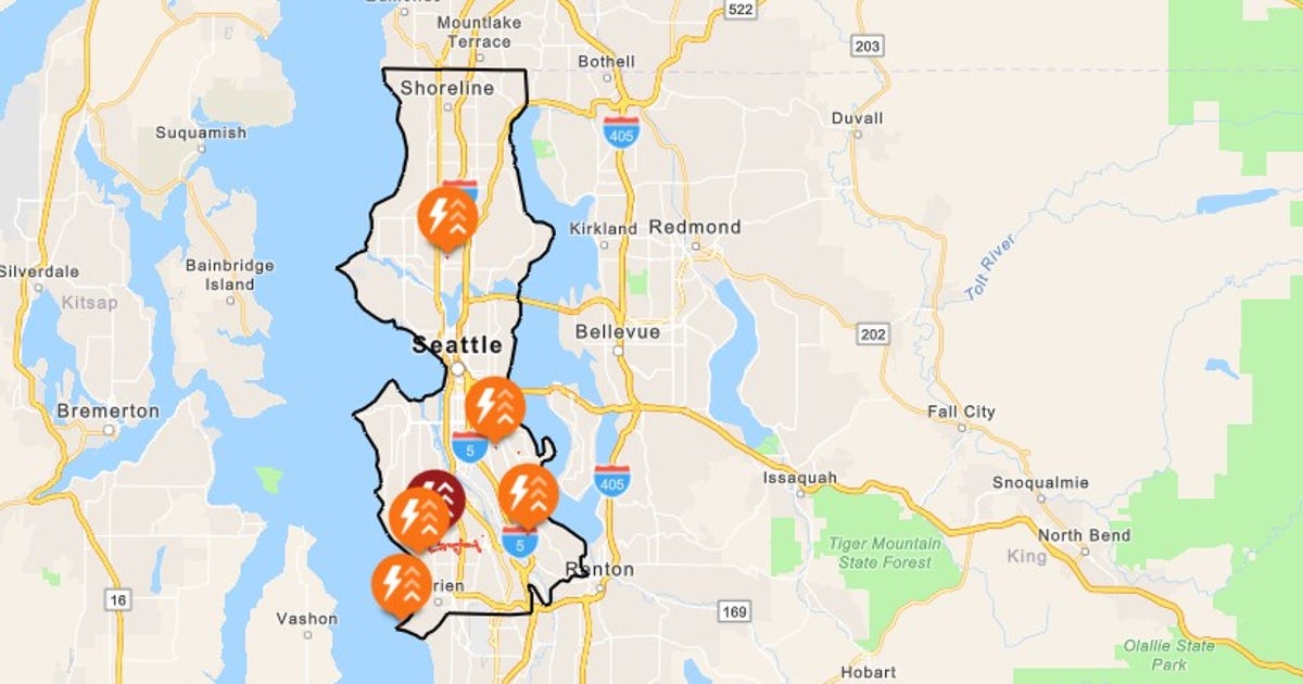 South Seattle outage cuts power to 1,700 after car crash | FOX 13 Seattle