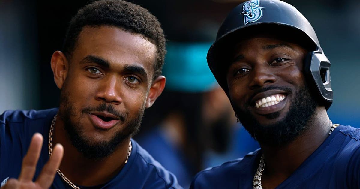 Raleigh hits 40th home run as Mariners bash Angels 7-2 | FOX 13 Seattle