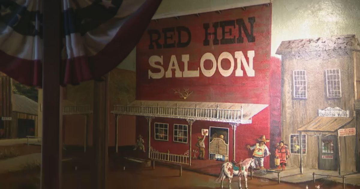 Historic Seattle bar may close over dispute | FOX 13 Seattle