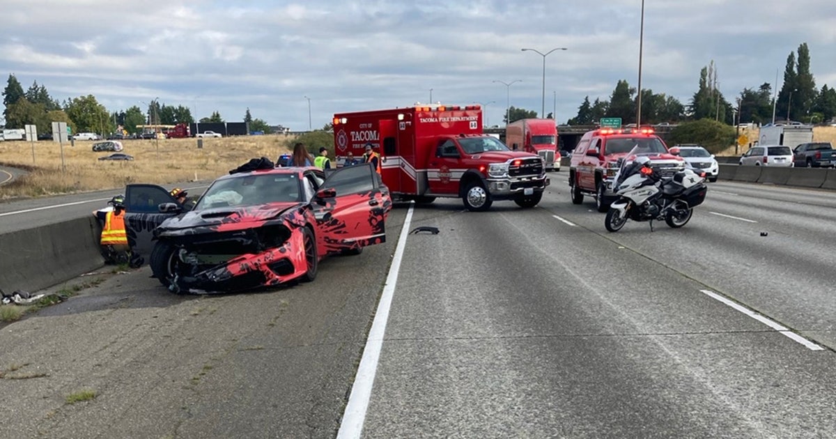 WA woman arrested after police pursuit, DUI crash | FOX 13 Seattle