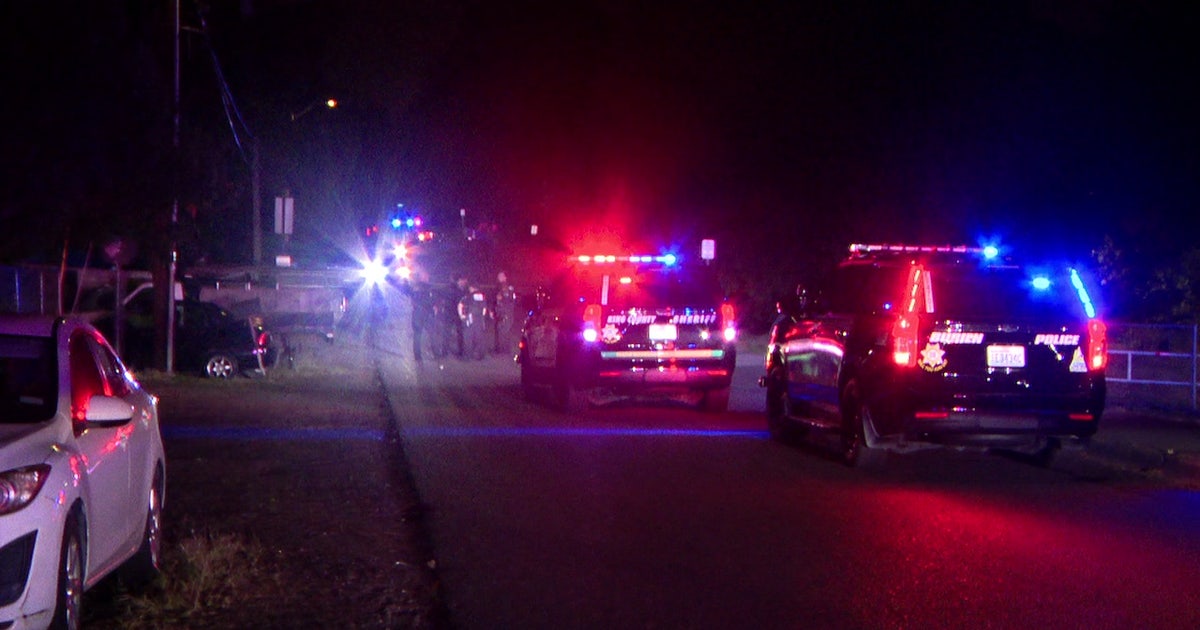 White Center, WA bystander hit by stray bullet | FOX 13 Seattle