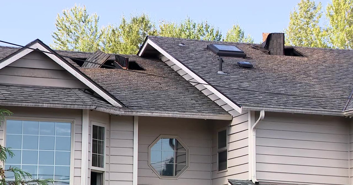 Man rescued, another found dead in Everett house fire | FOX 13 Seattle