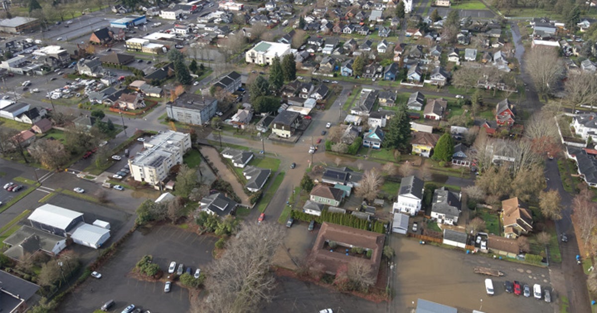 Thousands without power in WA due to flooding | FOX 13 Seattle