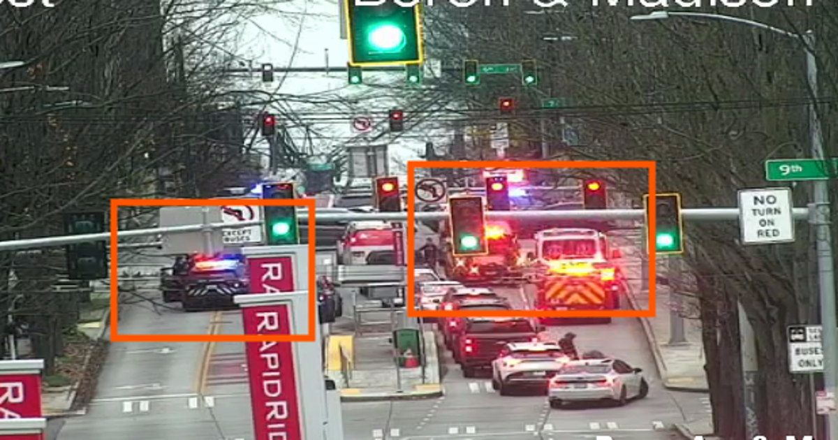 Person stabbed in neck in Seattle road rage attack | FOX 13 Seattle