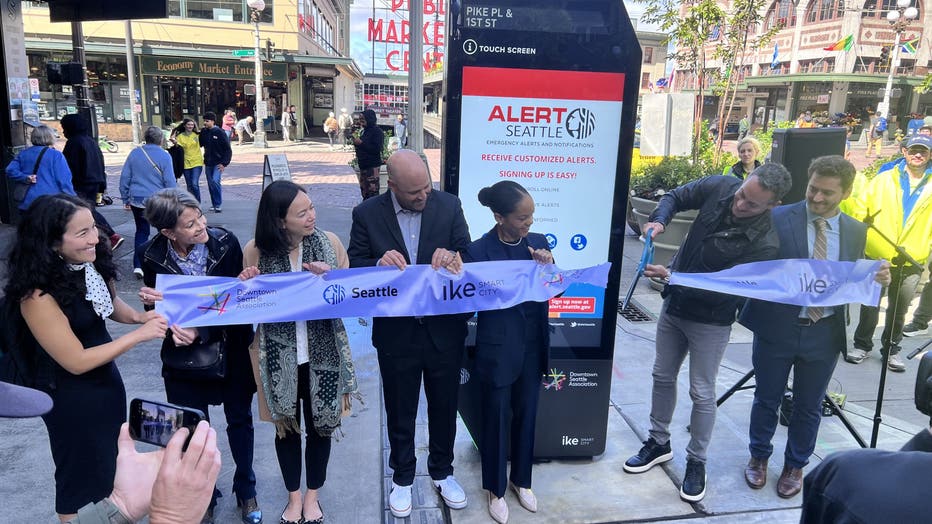 New smart kiosks to pop up in downtown Seattle | FOX 13 Seattle